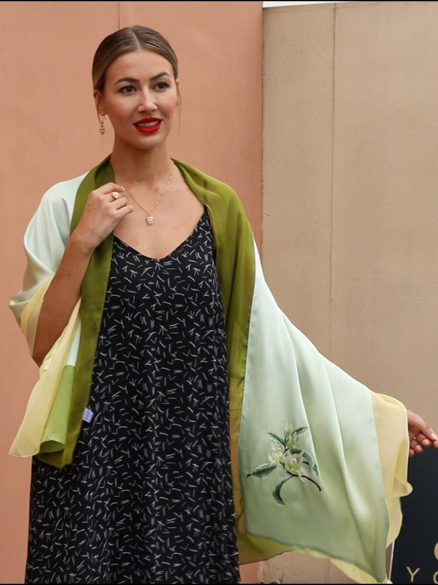 Hand-Embroidered Mulberry Gradient Green Silk Scarf Su Embroidery Art ...
